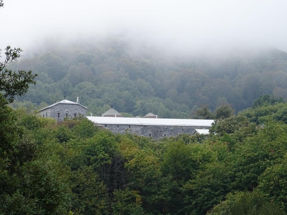 Volosweb - Footpaths of Pelion / Veneto - Flamouri monastery ...